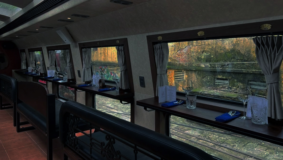 Photo Gallery - The Hanoi Train